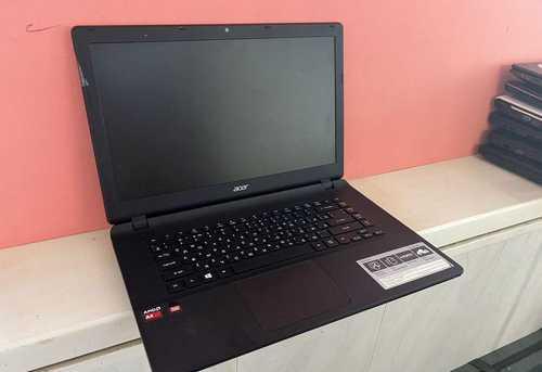 Acer Aspire ES1-522-4682