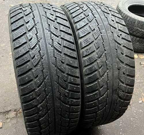 Kumho I'Zen RV Stud KC16 235/55 R18 104T