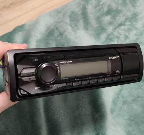 Магнитола Sony DSX-A30E   колонки Sony SS-TS9