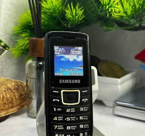 Samsung E1100