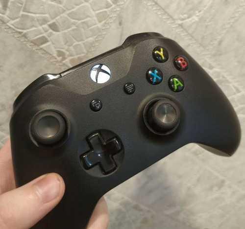 Джойстик xbox one