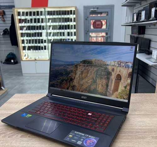 Ноутбук MSI Katana B12U