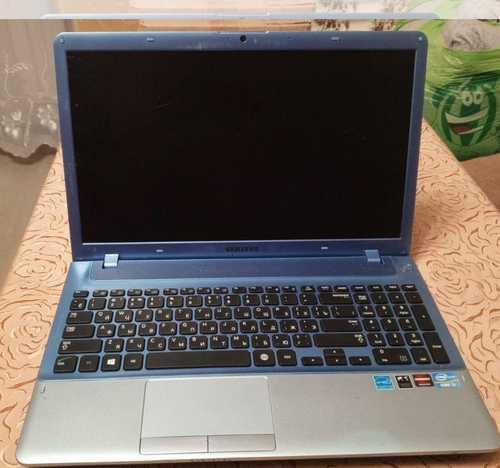 Ноутбук samsung np300v5c