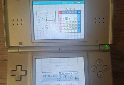 Nintendo DS Lite + игры