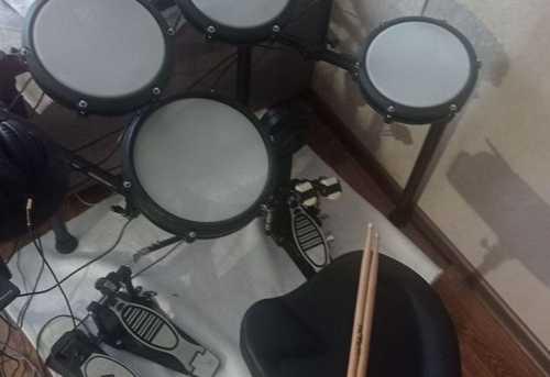 Электронные ударные Alesis nitro max kit