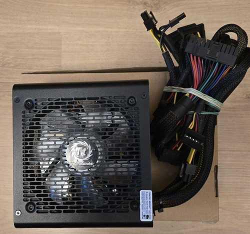 Блок питания Thermaltake SMART RGB 600W