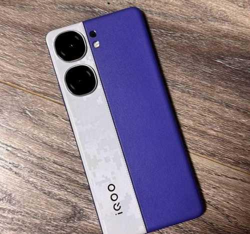 vivo iQOO Neo9S Pro , 16/256 ГБ