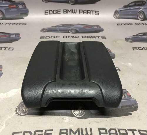Подлокотник передний кожаный BMW E39