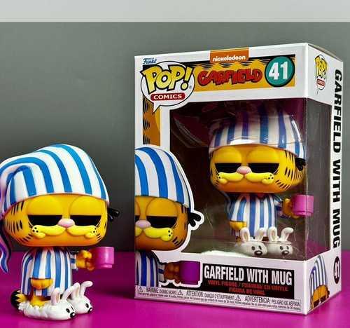 Funko Pop Comics 41 Garfield with Mug