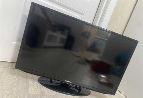 Телевизор Samsung UE32EH5040W