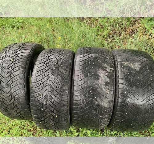 Pirelli Ice 245/40 R18