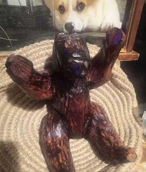 Резная фигурка медведя