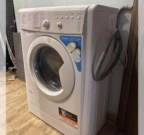 Стиральная машина Indesit Iwub 4085