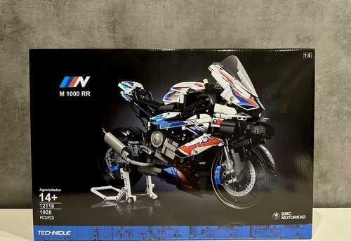 Lego Technic BMW M 1000RR