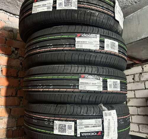Yokohama Geolandar G98FV 225/65 R17 102V