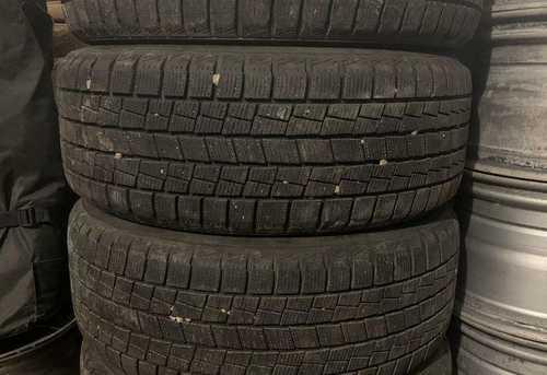 Foman Polar Bear 215/55 R17 94T