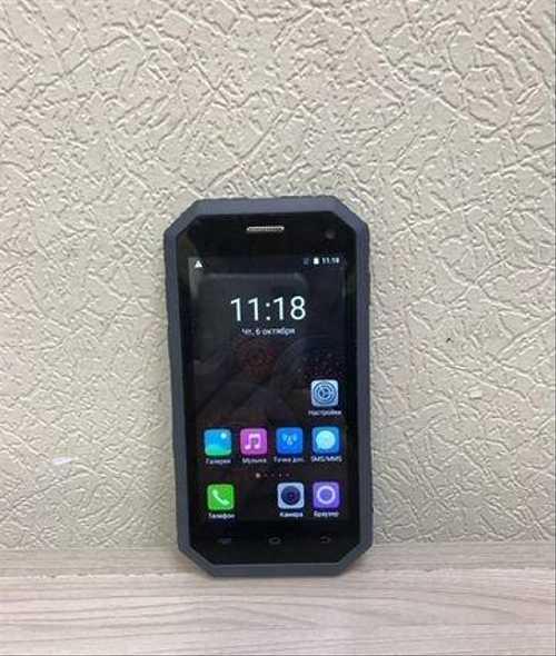 Телефон Ginzzu RS96D (Т-9030)