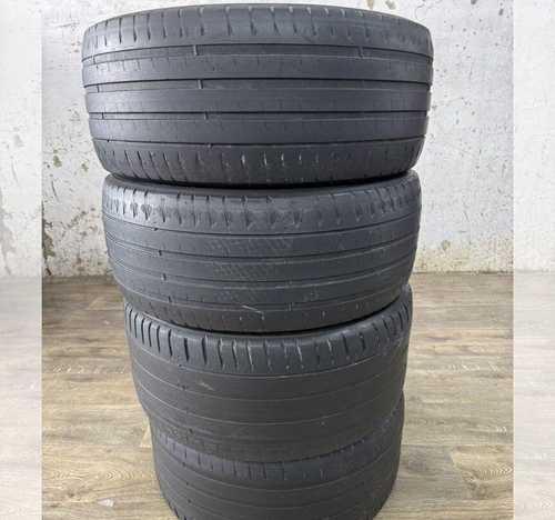 Michelin Pilot Sport 5 245/40 R19 и 275/35 R19 98ZR