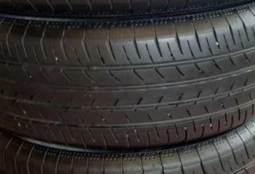 Yokohama BluEarth AE51 225/60 R18 104H