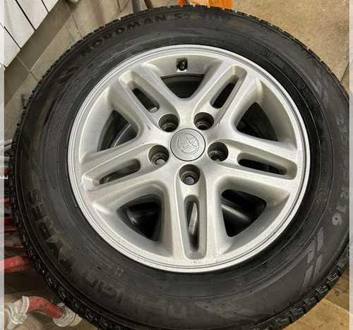 Колеса Toyota Rav4 215/65 r16 Nokian Tyres