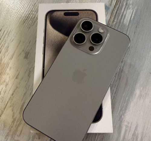 iPhone 15 Pro, 256 ГБ