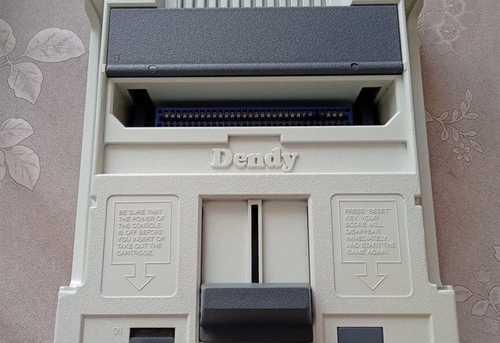 Игровая приставка Dendy из 90 х