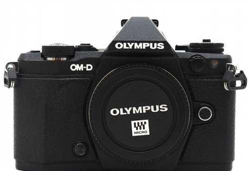 Olympus OM-D E-M5 mark II body (8942)