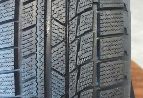 Firemax FM805+ 215/55 R16 97V