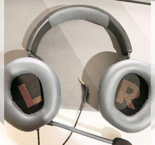 Проводные наушники JBL quantum 100