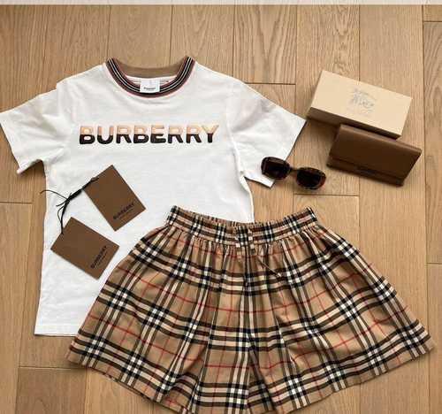 Футболка и шорты Burberry. Оригинал