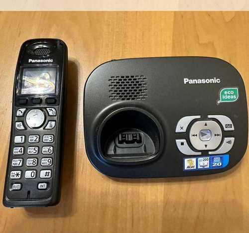 Радиотелефон Panasonic KX-TG8021RU