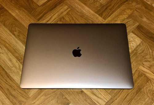 MacBook Pro 15" (2018) Core i9/32GB/1TB, 60 циклов