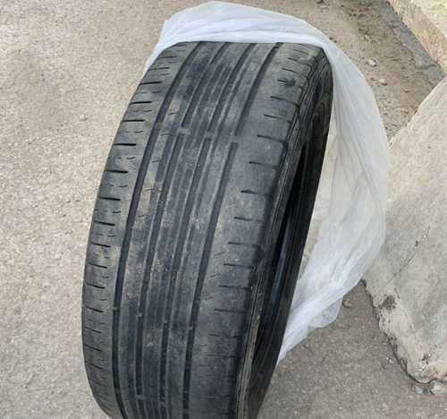 Continental ContiPremiumContact 5 SUV 225/60 R17 99