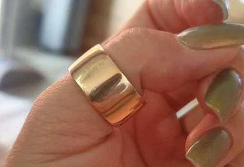 Золотое кольцо 585пробы, вес 15.35грамм