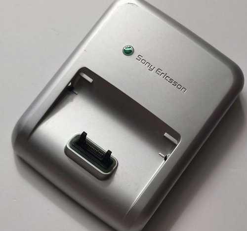 Док-станция подставка Sony Ericsson CDS-60