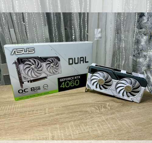 Asus Geforce RTX 4060 Dual White 8 gb