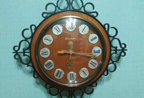 Коллекционные настенные часы "Янтарь" раритет