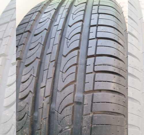 Nexen Classe Premiere 672 215/55 R17 94V