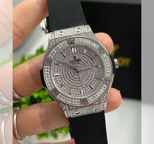 Женские часы Hublot