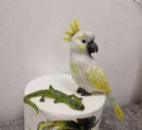 Фигурка на торт попугай
