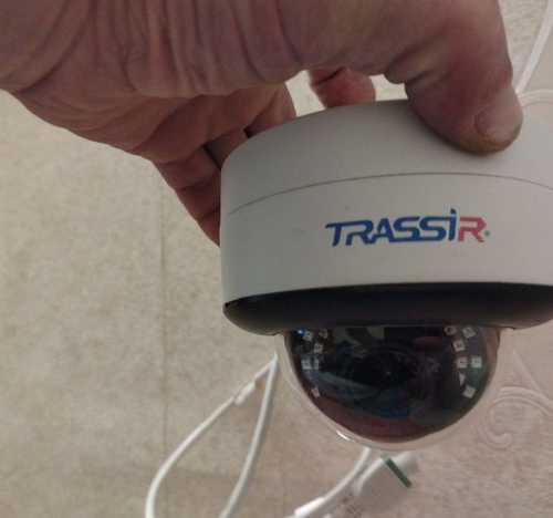 Продам новые камеры trassir TR-D3223wdzir3