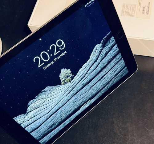 Планшет apple iPad air WI FI cellular