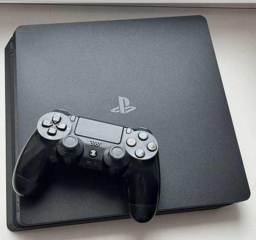 Sony playstation 4 slim