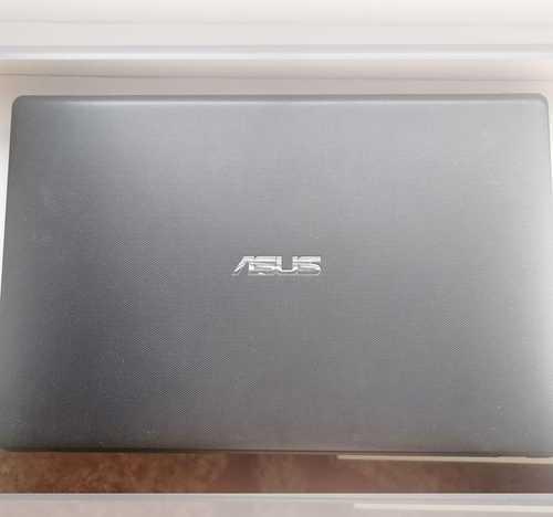 Ноутбук Asus