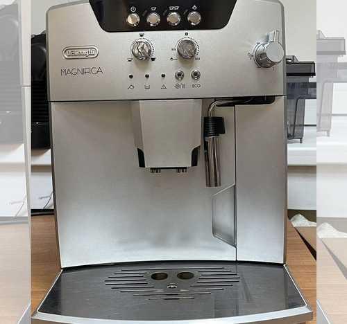 Кофемашина Delonghi Magnifica S