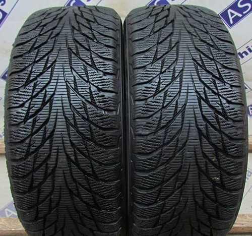 Nokian Tyres Hakkapeliitta R2 235/55 R17 81H