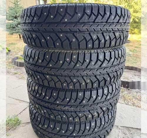 Bridgestone Ice Cruiser 7000 195/65 R15 91T