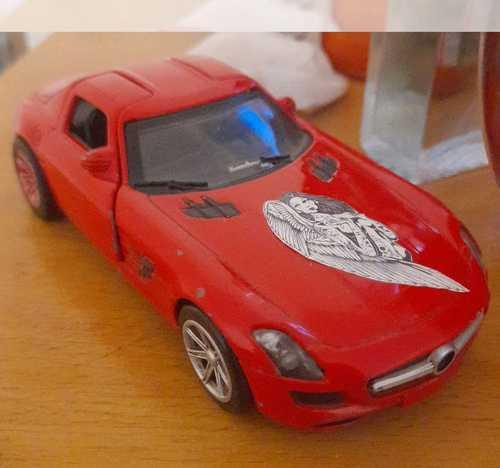 Модель автомобиля mercedes sls 1:32