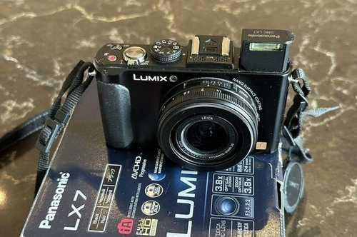 Panasonic Lumix LX7