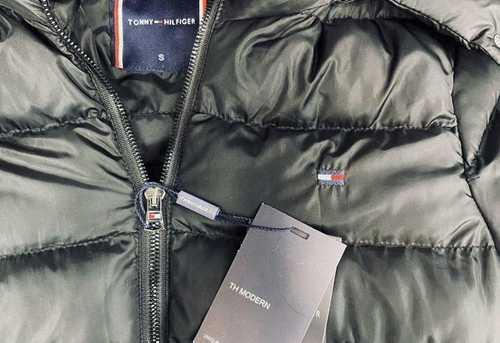 Tommy hilfiger пуховик